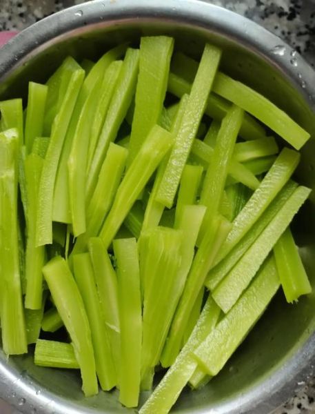 莴苣怎么腌咸菜_莴苣咸菜的做法大全-第2张图片-山城妙识 莴苣怎么腌咸菜_莴苣咸菜的做法大全-第2张图片-山城妙识