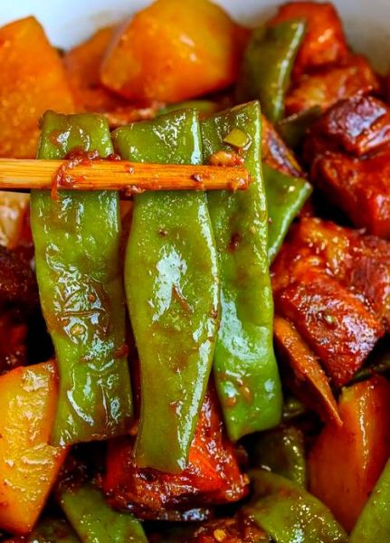 东北排骨炖豆角怎么做_排骨炖豆角的家常做法-第1张图片-山城妙识 东北排骨炖豆角怎么做_排骨炖豆角的家常做法-第1张图片-山城妙识