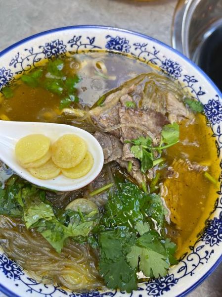 牛肉汤怎么做法_家常牛肉汤做法步骤-第3张图片-山城妙识