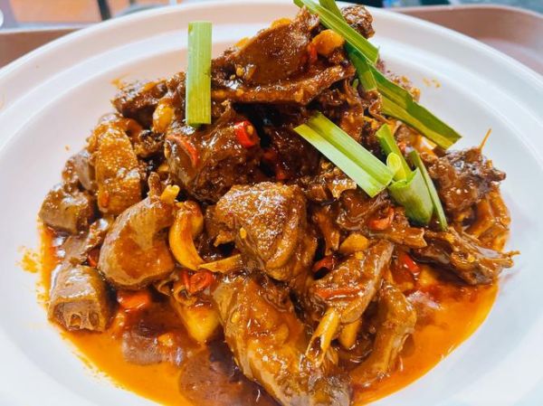 土匪鸭饭怎么做_土匪鸭饭是哪里的菜-第2张图片-山城妙识 土匪鸭饭怎么做_土匪鸭饭是哪里的菜-第2张图片-山城妙识