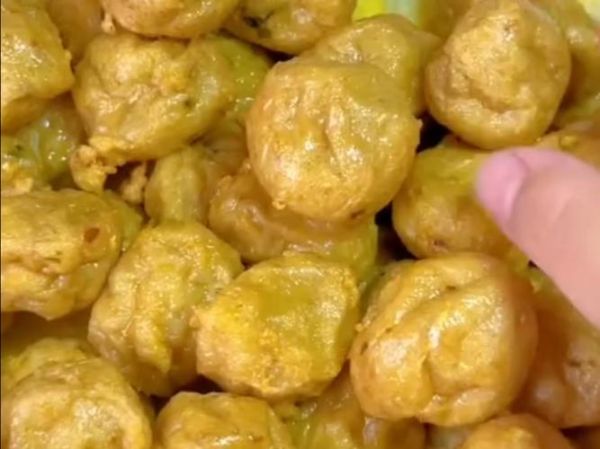 炸鱼丸子怎么做_正宗炸鱼丸子做法-第3张图片-山城妙识