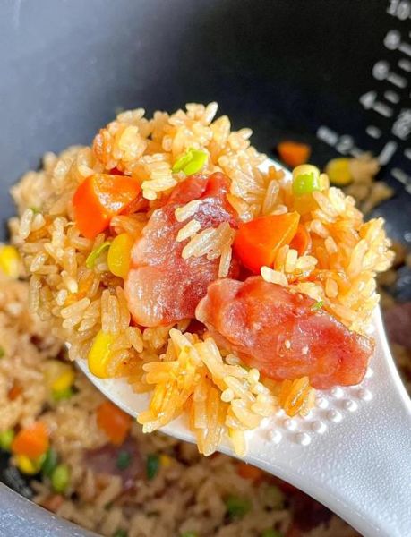 家常米饭怎么做_电饭煲蒸饭技巧-第2张图片-山城妙识 家常米饭怎么做_电饭煲蒸饭技巧-第2张图片-山城妙识