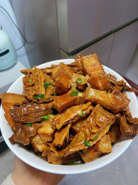 笋子烧肉怎么做_笋子烧肉的家常做法-第2张图片-山城妙识