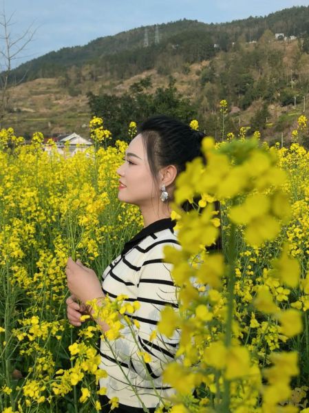 油菜花香水凤是什么味道_油菜花香水凤留香多久-第2张图片-山城妙识