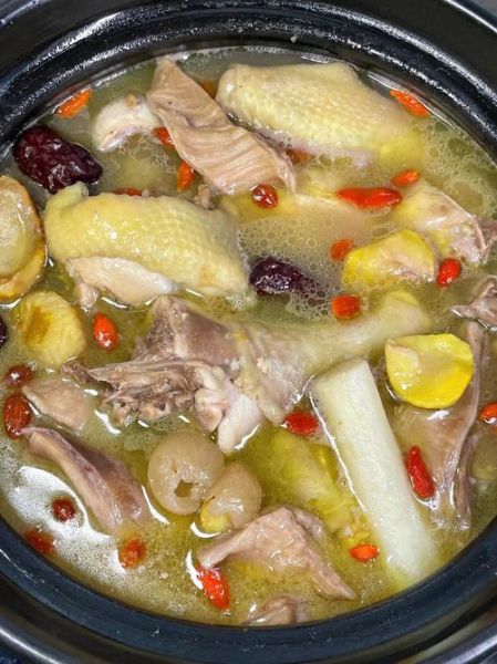 猪肚煲鸡怎么做_猪肚煲鸡正宗做法-第2张图片-山城妙识