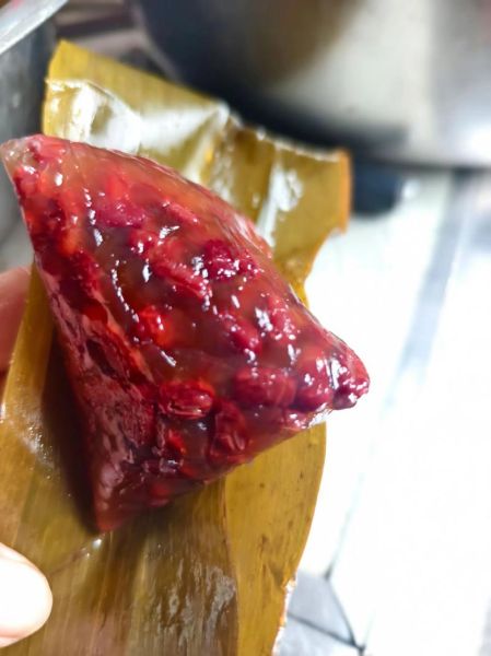 西米豆沙粽子怎么做_西米豆沙粽子煮多久-第3张图片-山城妙识