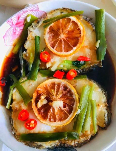 清蒸鳕鱼怎么做_清蒸鳕鱼的家常做法-第2张图片-山城妙识