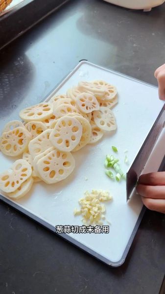 凉拌糖醋藕片糖醋比例是多少_如何调出饭店级酸甜度-第2张图片-山城妙识