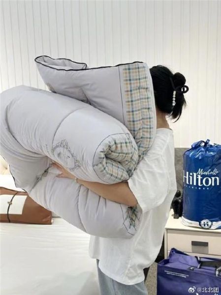 用被子把人裹成粽子怎么做_为什么火了-第2张图片-山城妙识 用被子把人裹成粽子怎么做_为什么火了-第2张图片-山城妙识