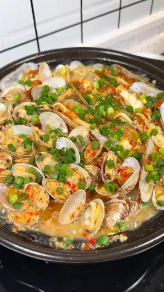 蒜蓉粉丝蒸花甲怎么做_蒜蓉粉丝蒸花甲要蒸多久-第2张图片-山城妙识