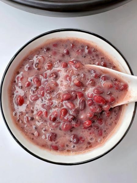 红豆西米露怎么煮_红豆西米露煮多久才软糯-第3张图片-山城妙识