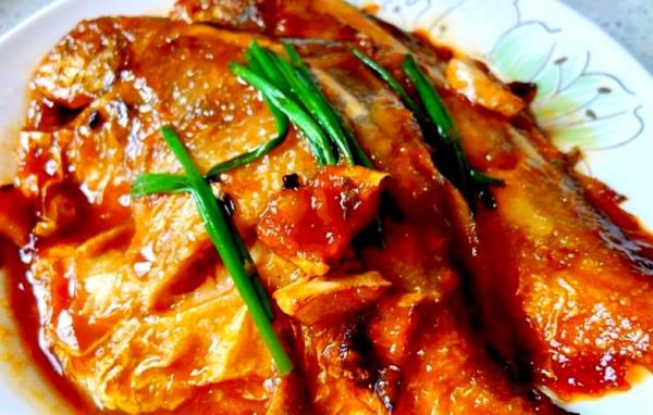 红烧鲳鳊鱼怎么做_红烧鲳鳊鱼家常做法-第3张图片-山城妙识 红烧鲳鳊鱼怎么做_红烧鲳鳊鱼家常做法-第3张图片-山城妙识