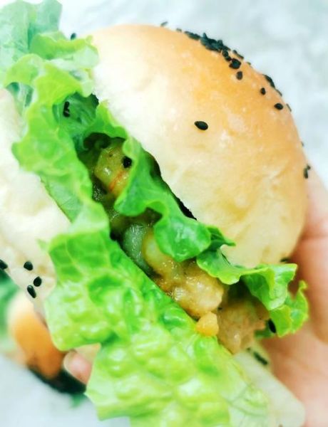 虾堡怎么做_虾堡热量高吗-第3张图片-山城妙识 虾堡怎么做_虾堡热量高吗-第3张图片-山城妙识