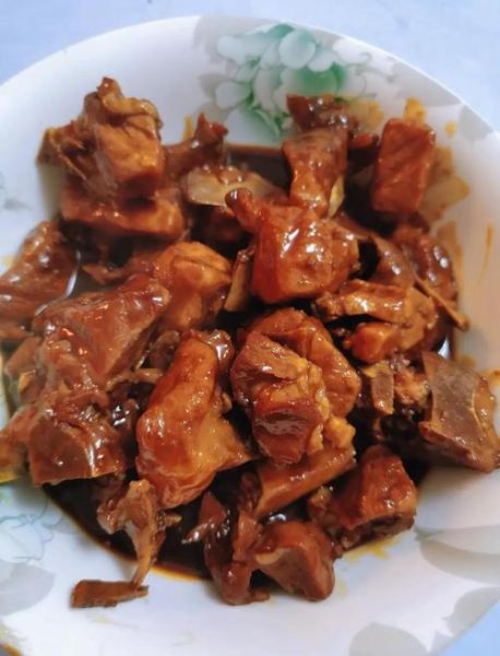 红烧龙骨怎么做好吃_家常红烧龙骨的做法窍门-第1张图片-山城妙识