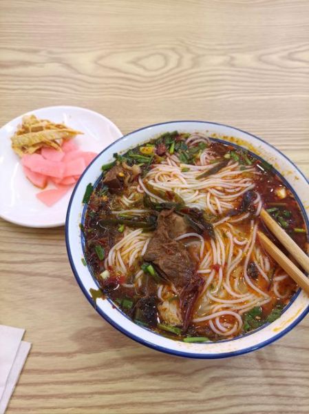 中国最好吃的米粉有哪些_哪里的米粉最正宗-第2张图片-山城妙识 中国最好吃的米粉有哪些_哪里的米粉最正宗-第2张图片-山城妙识