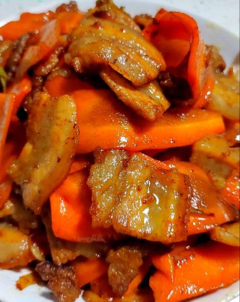 红烧胡萝卜怎么做好吃_红烧胡萝卜的家常做法-第3张图片-山城妙识 红烧胡萝卜怎么做好吃_红烧胡萝卜的家常做法-第3张图片-山城妙识