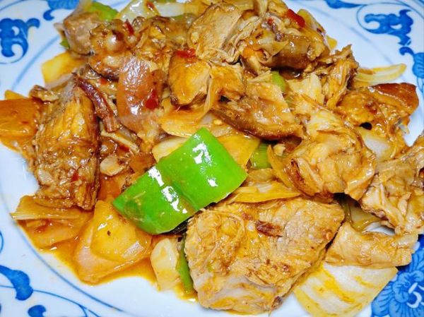 回锅肘子肉怎么做_回锅肘子肉的家常做法-第1张图片-山城妙识