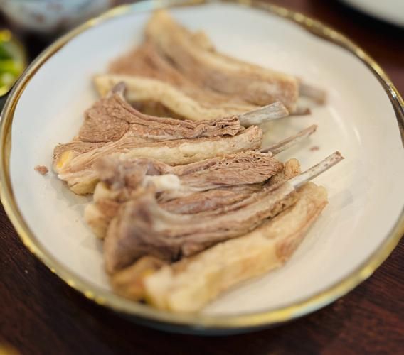 清炖羊肉的家常做法_清炖羊肉怎么做好吃-第2张图片-山城妙识