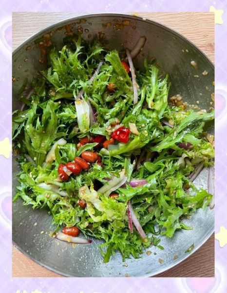 苦菊菜怎么凉拌好吃_苦菊凉拌要不要焯水-第1张图片-山城妙识