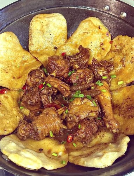 地锅鸡的饼怎么做_地锅鸡贴饼子做法-第1张图片-山城妙识