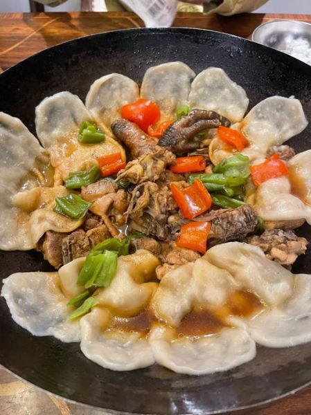 地锅鸡的饼怎么做_地锅鸡贴饼子做法-第2张图片-山城妙识