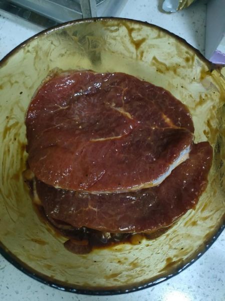 在家自制牛排怎么做_牛排腌制多久最好吃-第2张图片-山城妙识