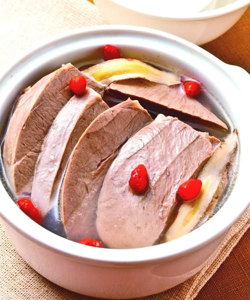 猪心炖什么补气补血_猪心炖汤补血补气搭配-第2张图片-山城妙识 猪心炖什么补气补血_猪心炖汤补血补气搭配-第2张图片-山城妙识