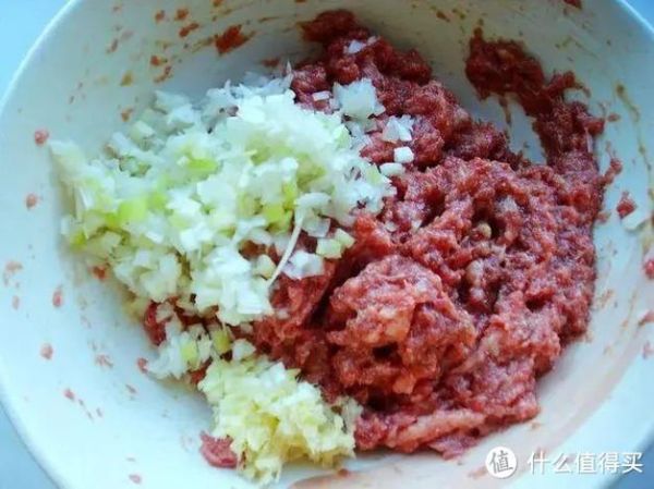 萝卜牛肉饺子馅怎么做_萝卜牛肉饺子馅调馅技巧-第1张图片-山城妙识