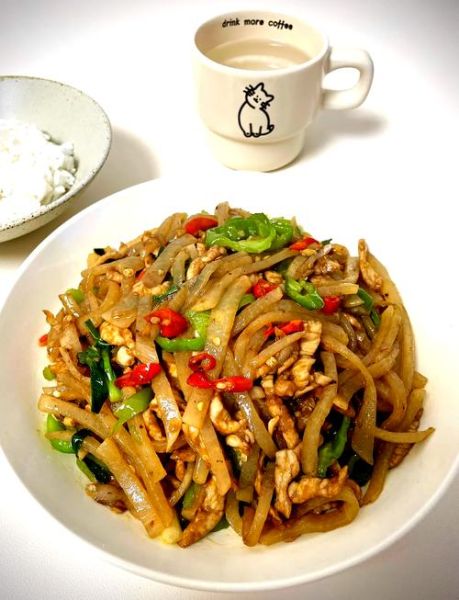 萝卜丝怎么炒好吃_炒萝卜丝要不要焯水-第1张图片-山城妙识