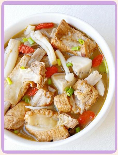 炖排骨怎么做才好吃_炖排骨需要焯水吗-第2张图片-山城妙识