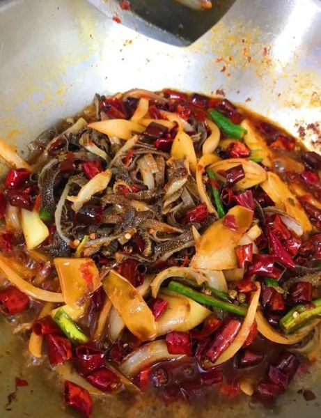 麻辣水煮毛肚怎么做_水煮毛肚多久才脆-第2张图片-山城妙识