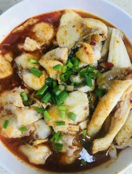 家常水煮清汤鱼怎么做_水煮清汤鱼做法窍门-第3张图片-山城妙识