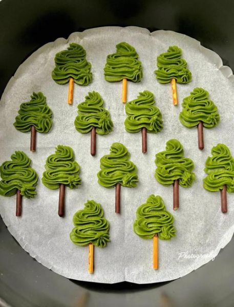 抹茶曲奇怎么做_抹茶曲奇配方比例-第1张图片-山城妙识 抹茶曲奇怎么做_抹茶曲奇配方比例-第1张图片-山城妙识