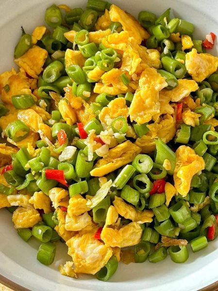 空心菜炒鸡蛋怎么做_空心菜炒鸡蛋热量高吗-第1张图片-山城妙识 空心菜炒鸡蛋怎么做_空心菜炒鸡蛋热量高吗-第1张图片-山城妙识