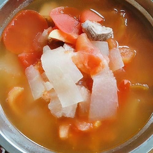 冬瓜番茄排骨汤怎么做_冬瓜番茄排骨汤的功效-第3张图片-山城妙识