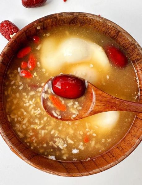 酒酿蛋的做法_酒酿蛋怎么做好吃-第2张图片-山城妙识