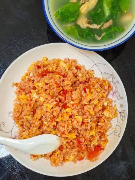 番茄玉米蛋炒饭怎么做_番茄玉米蛋炒饭做法窍门-第1张图片-山城妙识 番茄玉米蛋炒饭怎么做_番茄玉米蛋炒饭做法窍门-第1张图片-山城妙识