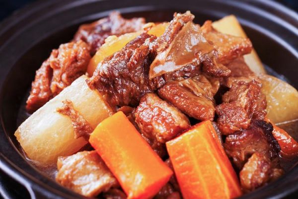 牛排骨适合跟什么炖汤_牛排骨炖汤放什么食材最香-第2张图片-山城妙识