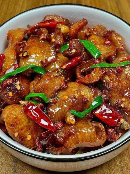 香辣鱼片怎么做_香辣鱼片的做法步骤窍门-第1张图片-山城妙识