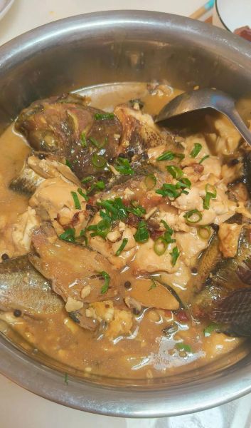 红烧鱼炖豆腐怎么做_红烧鱼炖豆腐的家常做法-第2张图片-山城妙识 红烧鱼炖豆腐怎么做_红烧鱼炖豆腐的家常做法-第2张图片-山城妙识