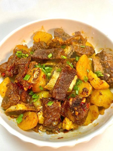 牛排骨炖土豆怎么炖才烂_牛排骨炖土豆放什么调料-第3张图片-山城妙识
