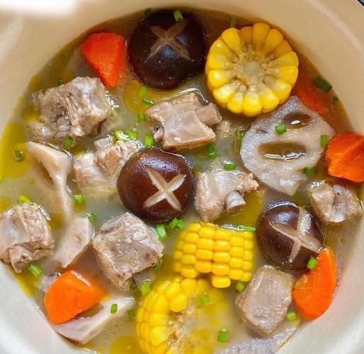 香菇胡萝卜玉米排骨汤怎么做_孕妇可以喝吗-第1张图片-山城妙识