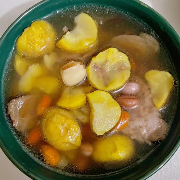 板栗煲汤怎么搭配材料_板栗煲汤放什么食材好-第2张图片-山城妙识