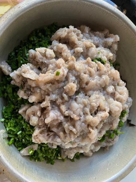 虾皮和什么做馅最好_虾皮饺子馅怎么调才鲜-第1张图片-山城妙识