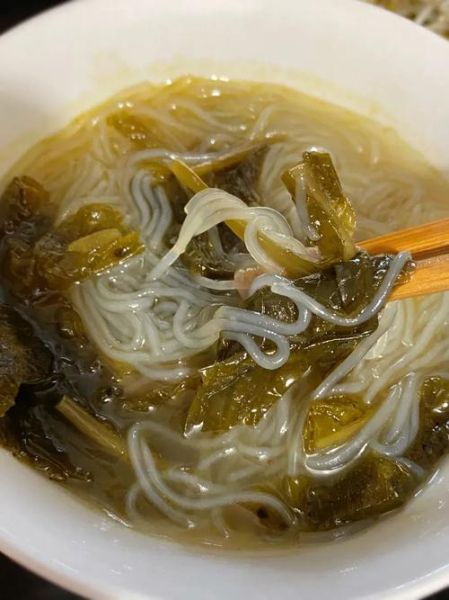 四川酸菜粉丝汤的做法窍门_酸菜粉丝汤怎么做好吃-第3张图片-山城妙识