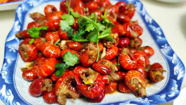 辣炒虾尾怎么做_辣炒虾尾家常做法-第1张图片-山城妙识 辣炒虾尾怎么做_辣炒虾尾家常做法-第1张图片-山城妙识