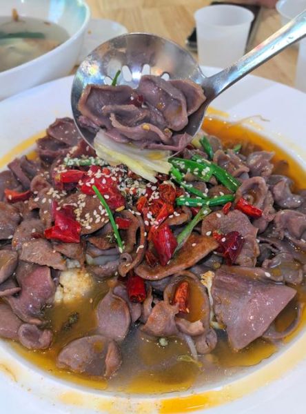 鸭胗的热量是多少_减肥能吃鸭胗吗-第3张图片-山城妙识 鸭胗的热量是多少_减肥能吃鸭胗吗-第3张图片-山城妙识