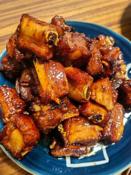 糖醋小排怎么做_糖醋小排家常做法-第1张图片-山城妙识