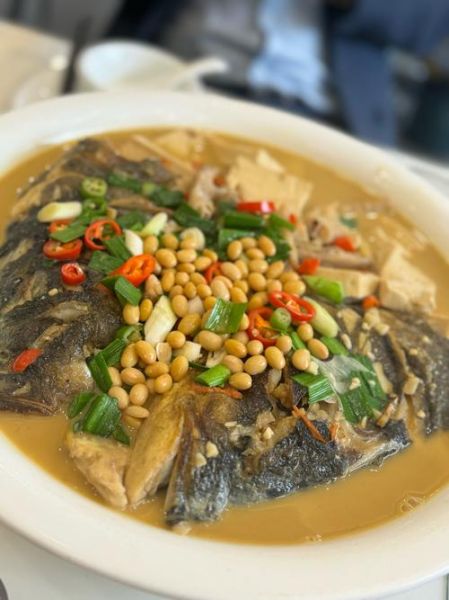 鱼头怎么做好吃又简单_鱼头豆腐汤视频教学-第2张图片-山城妙识