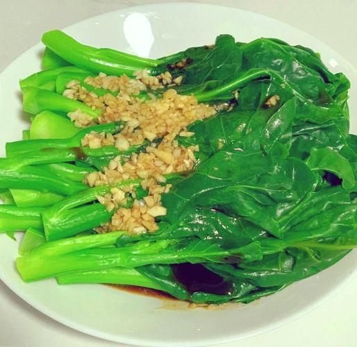 广东白灼芥菜怎么做_芥菜焯水几分钟才脆绿-第2张图片-山城妙识